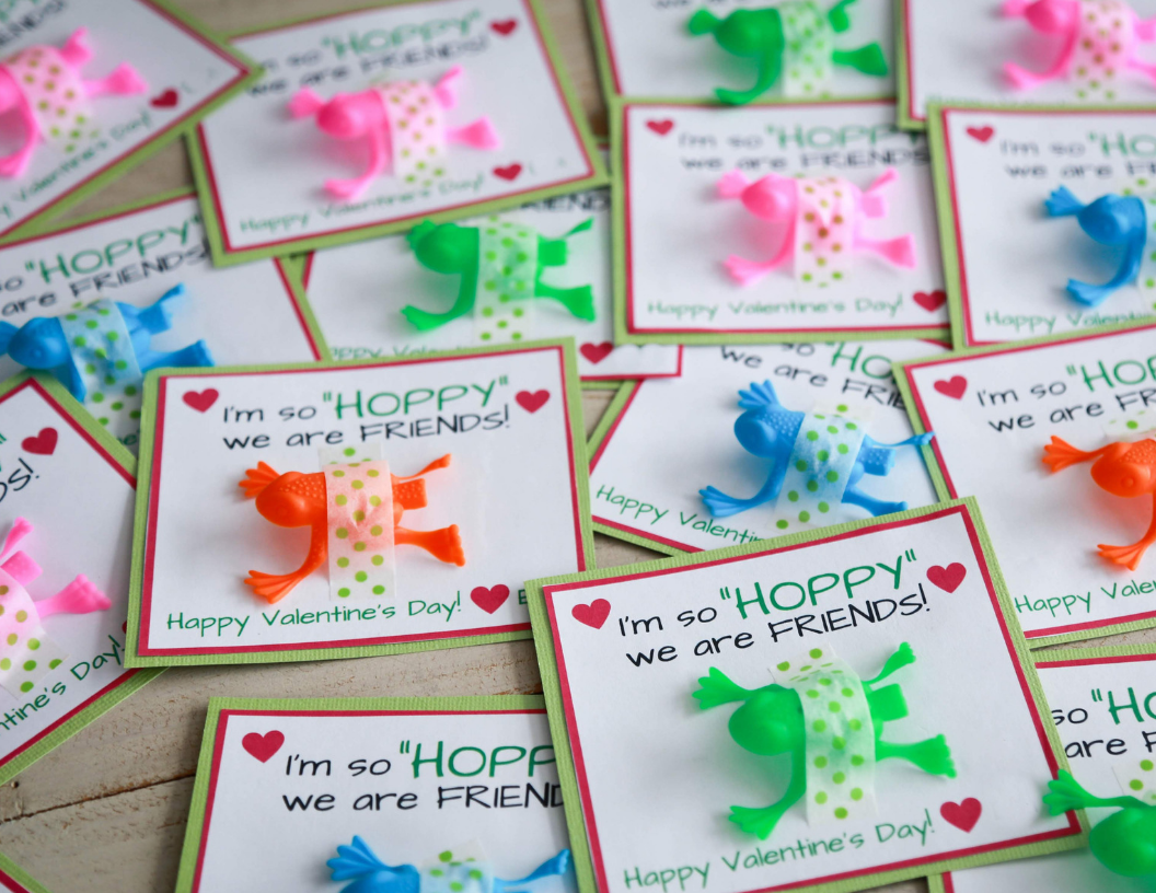 Creating the Perfect Frog Valentine's Day Card: Free Printable - Simply ...